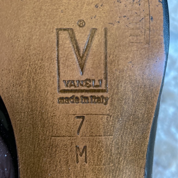 Vaneli | Shoes | Vintagevaneli Black Patent Slip On Shoes Block Heel ...